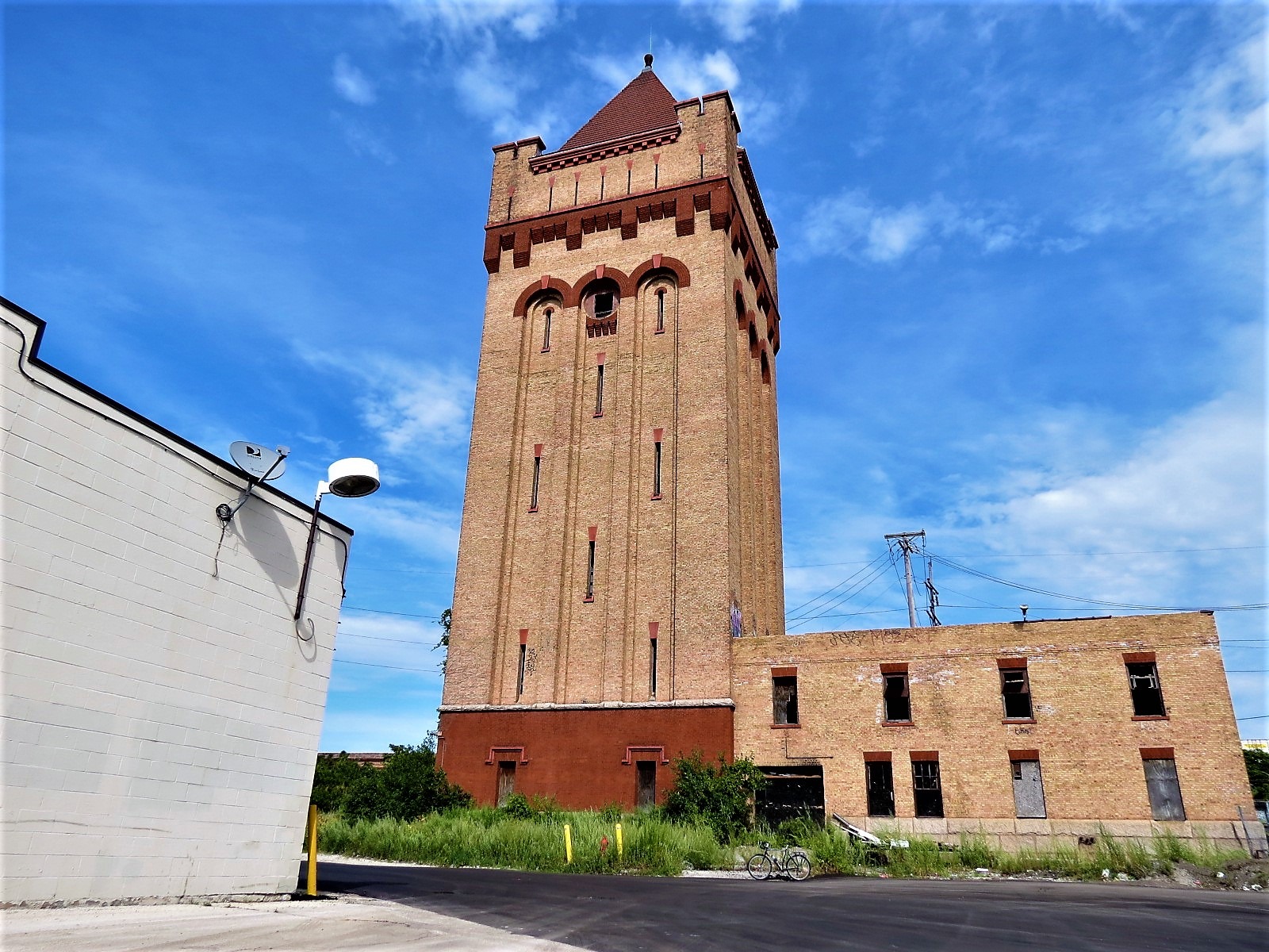 Western Electric Hawthorne Works Water Tower 8/25/19 – Chicago Bike ...
